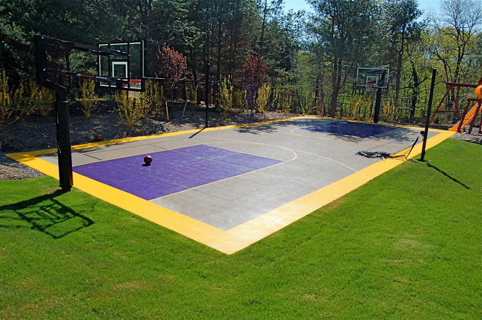 Multi Sport Backyard Home Court built by SnapSports - Traditional ...