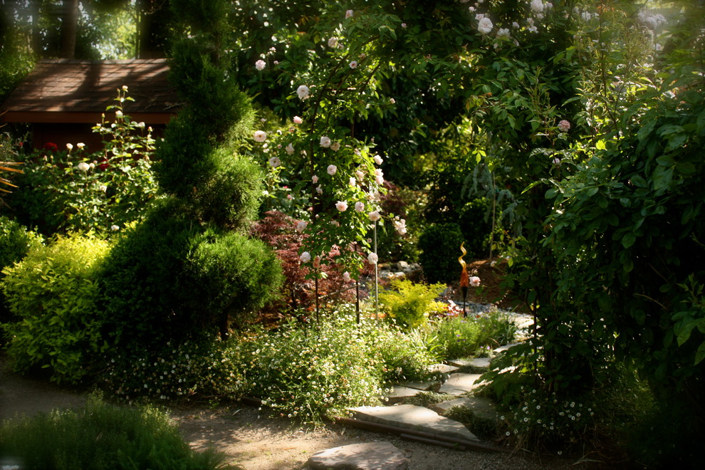 My own garden - Traditional - Landscape - Sacramento - by Roberta ...