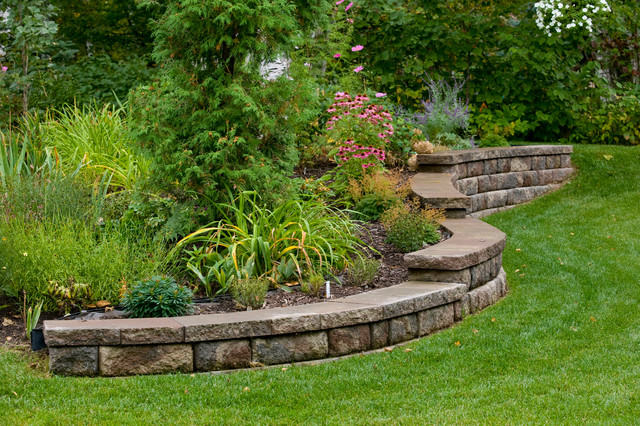 Native Planting and Modular Retaining Wall - Traditional - Garden ...