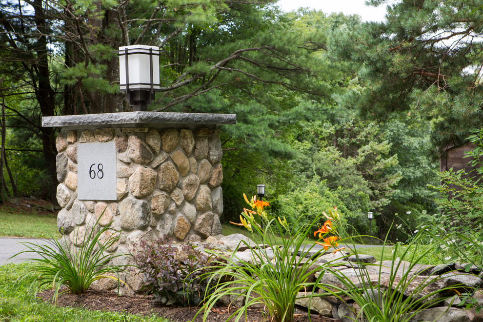 New England Style Design: Fireplace, Chimney, Columns, and Stone Siding ...