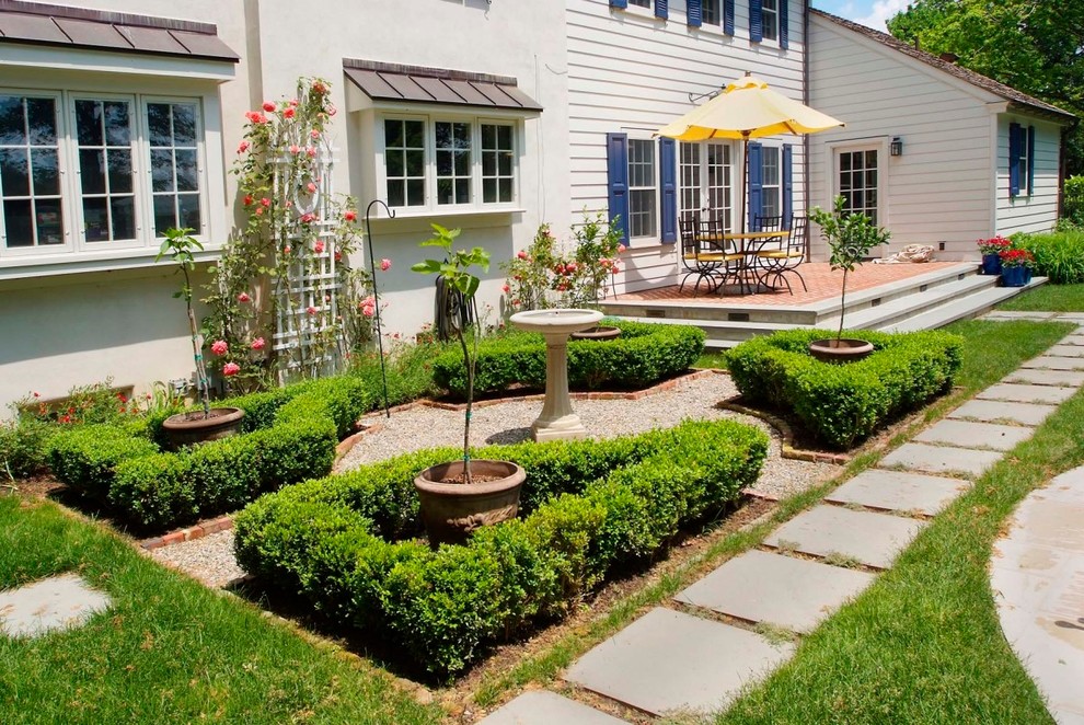 Newtown Traditional - Traditional - Landscape - Philadelphia - by ...