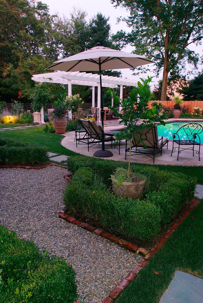 Newtown Traditional - Traditional - Landscape - Philadelphia - by ...