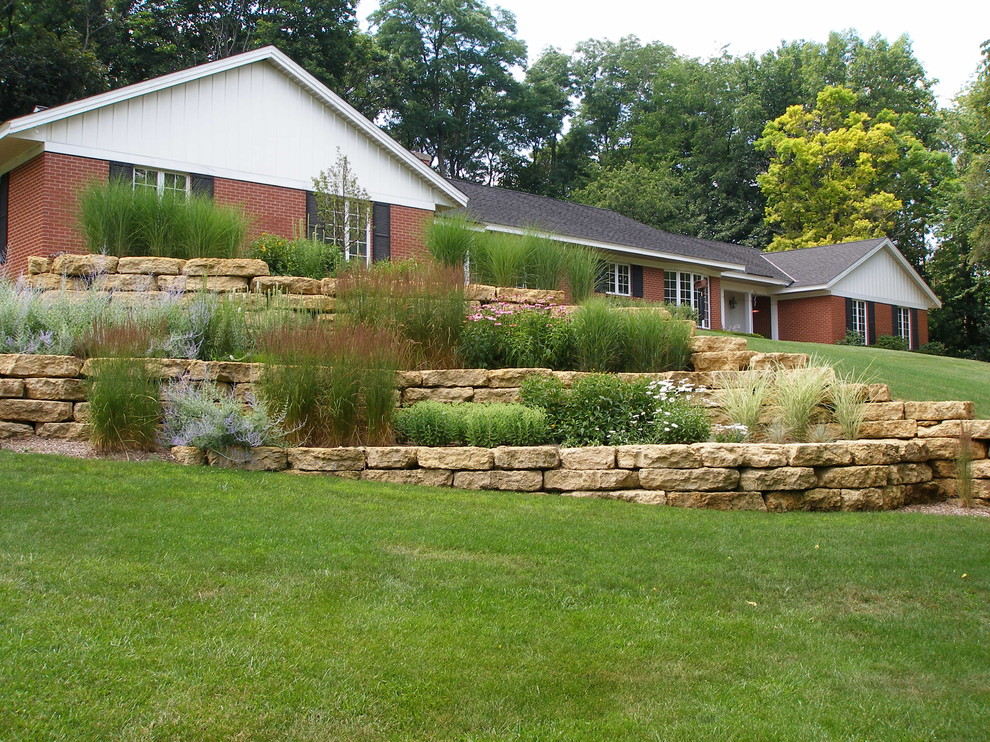 Outcropping Stone Retaining Wall - Transitional - Landscape - Chicago ...