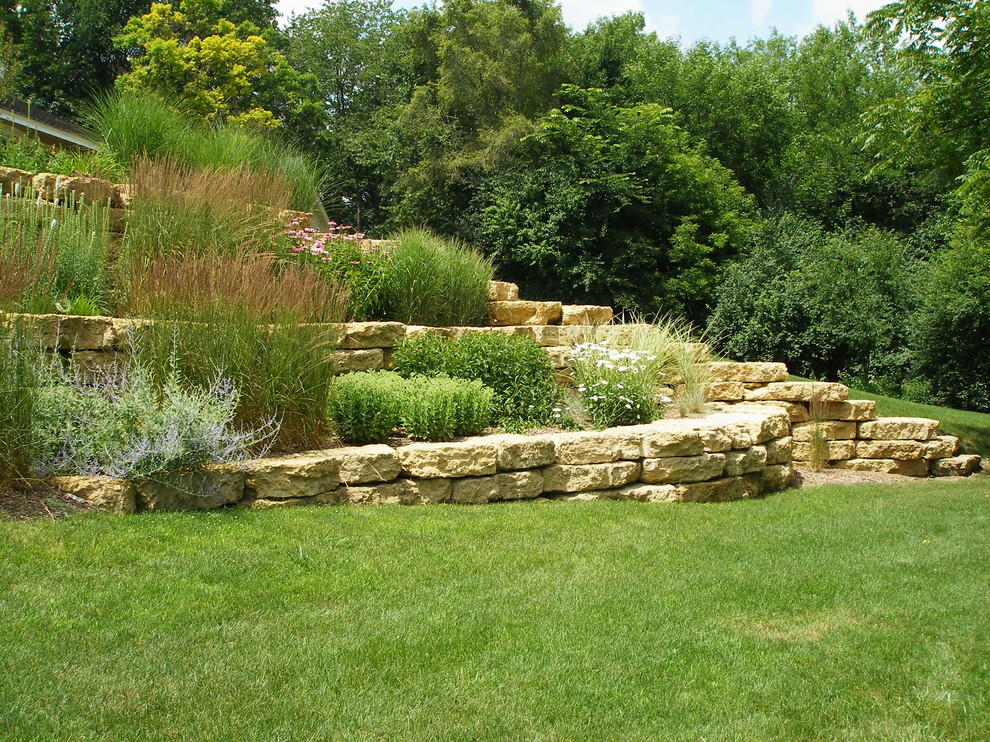 Outcropping Stone Retaining Wall - Transitional - Landscape - Chicago ...