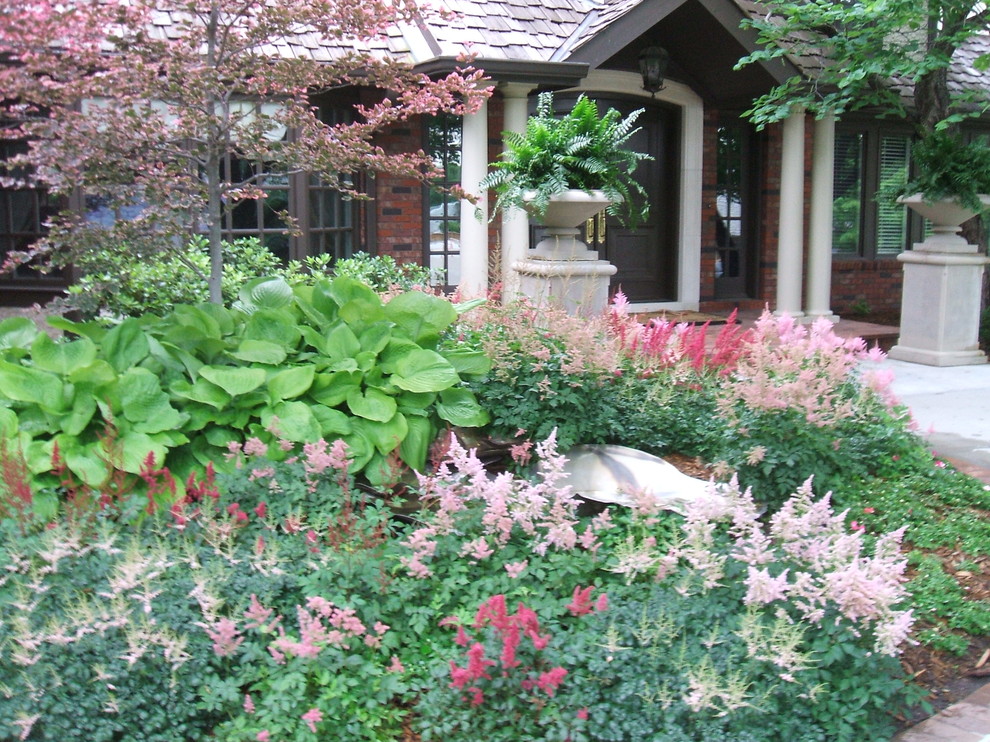 Outdoor Living - Traditional - Landscape - Omaha - by Kinghorn Gardens ...