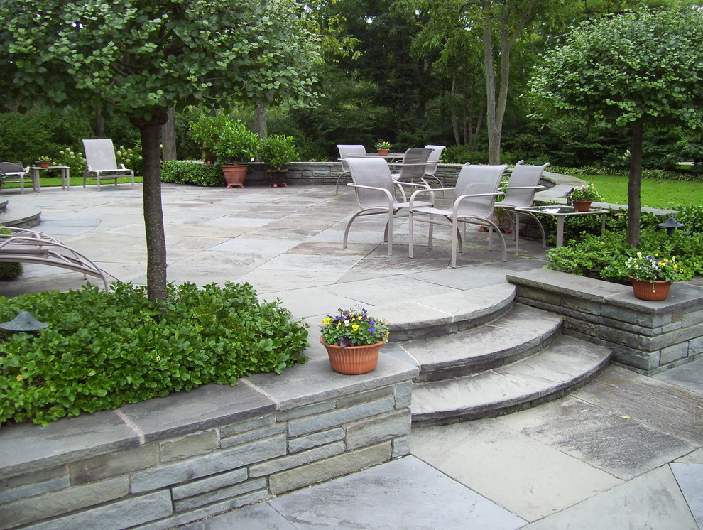 Outdoor Living - Traditional - Landscape - Chicago - by Rosborough ...