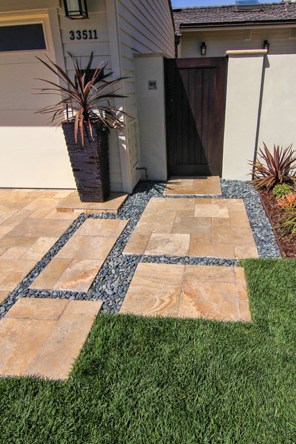 Outdoor Travertine Driveway - Contemporain - Jardin - Orange County ...