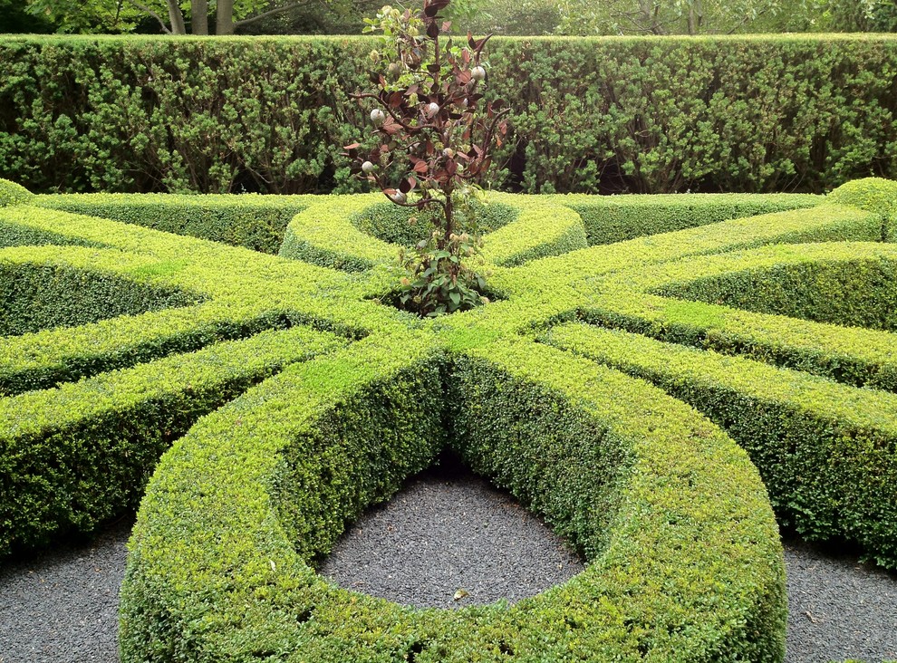 Parterre garden - Traditional - Landscape - Chicago - by www ...