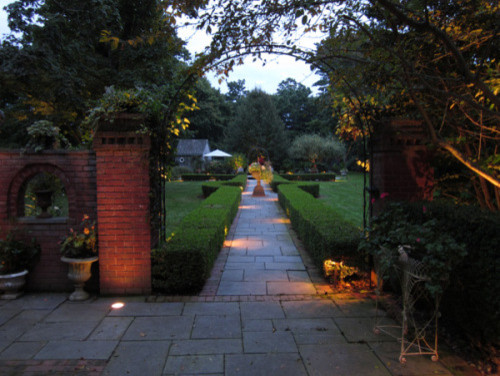 Pathway Lighting - Traditional - Landscape - Raleigh - by Outdoor ...