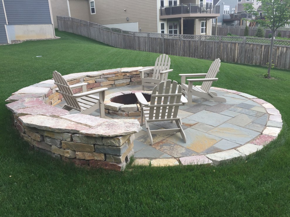Patio / Sitting Wall / Fire Pit - Traditional - Landscape - Minneapolis ...