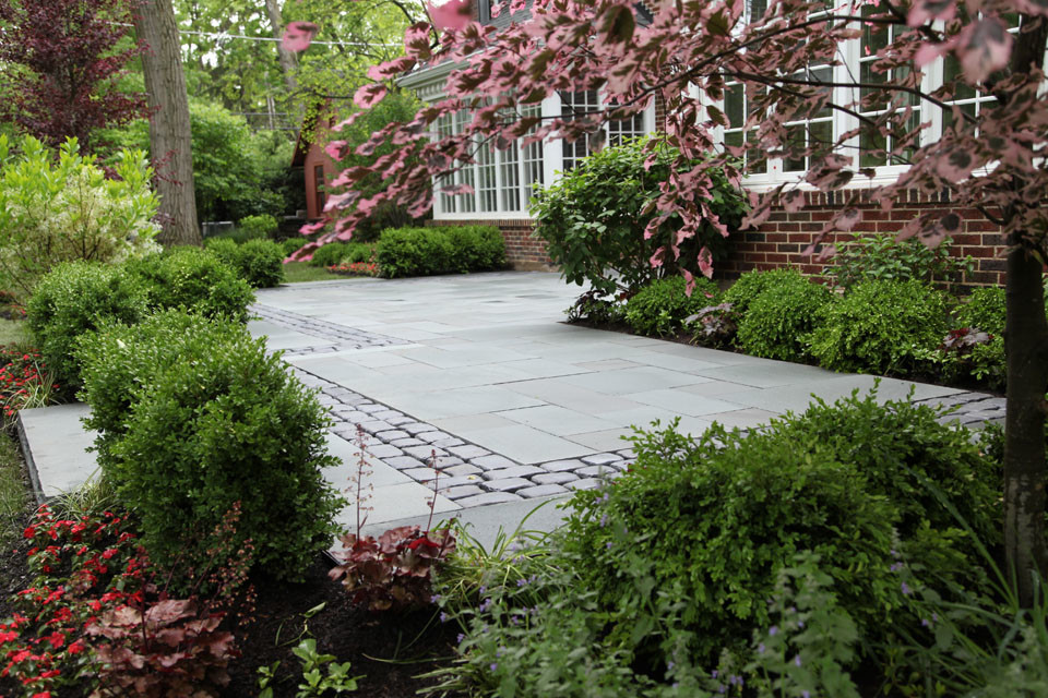 Patios - Traditional - Landscape - Chicago - by New Leaf Landscaping ...