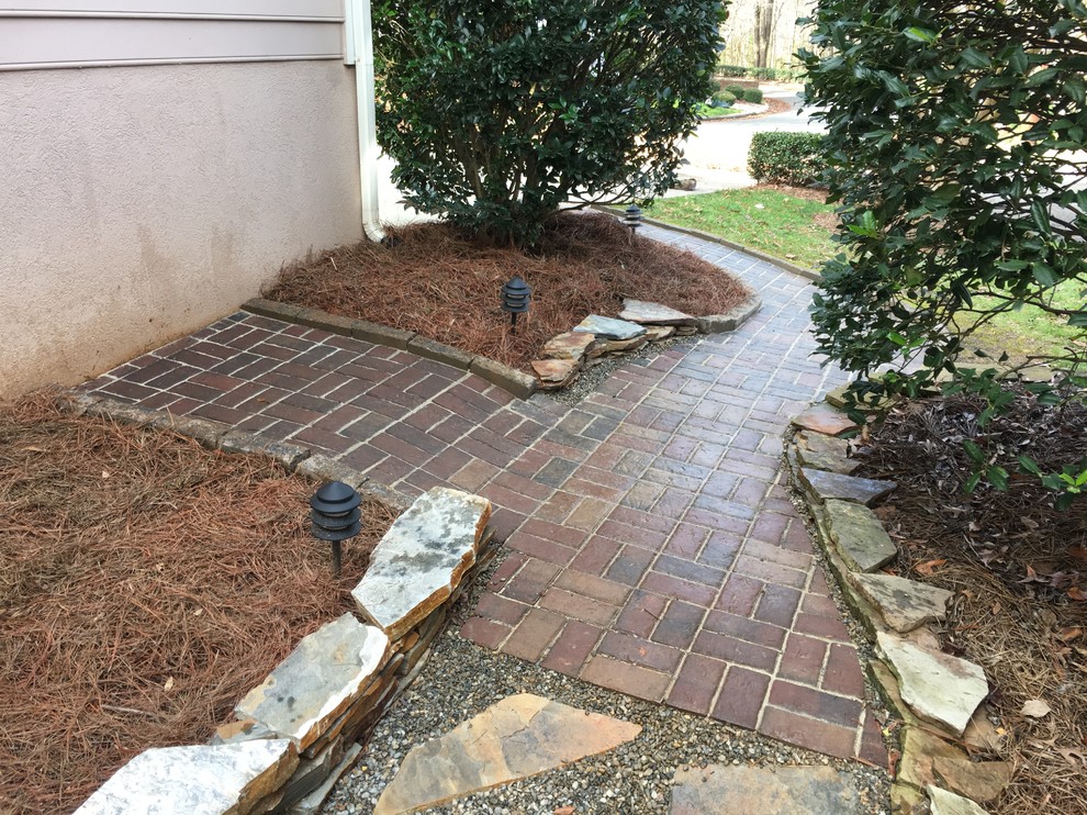 Paver & Flagstone Pathway to Back Yard - Traditional - Landscape ...