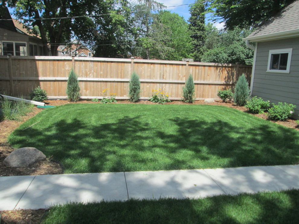 Paver Grill Pad & Landscaping - Contemporary - Landscape - Minneapolis ...