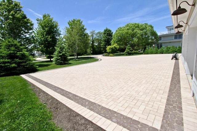Paving Stone Driveway - Moderno - Jardín - Nueva York - de Legacy Brick ...