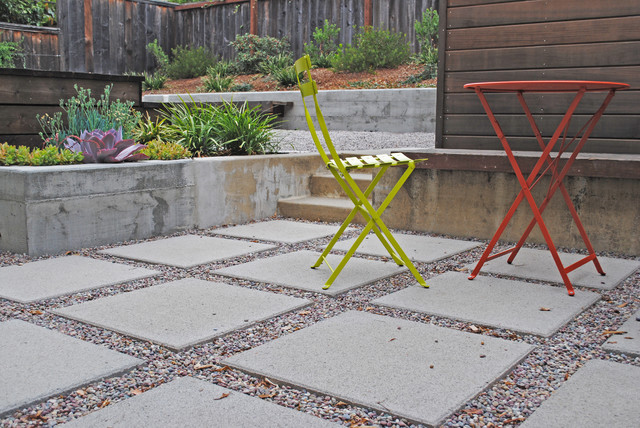 Pebble and Paver Patio with Succulent Planter - Modern - Garden - San ...