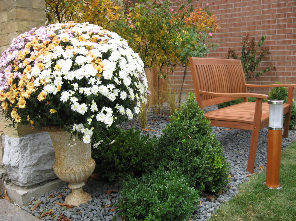 Perram House - Traditional - Landscape - Toronto - by Carson Arthur ...