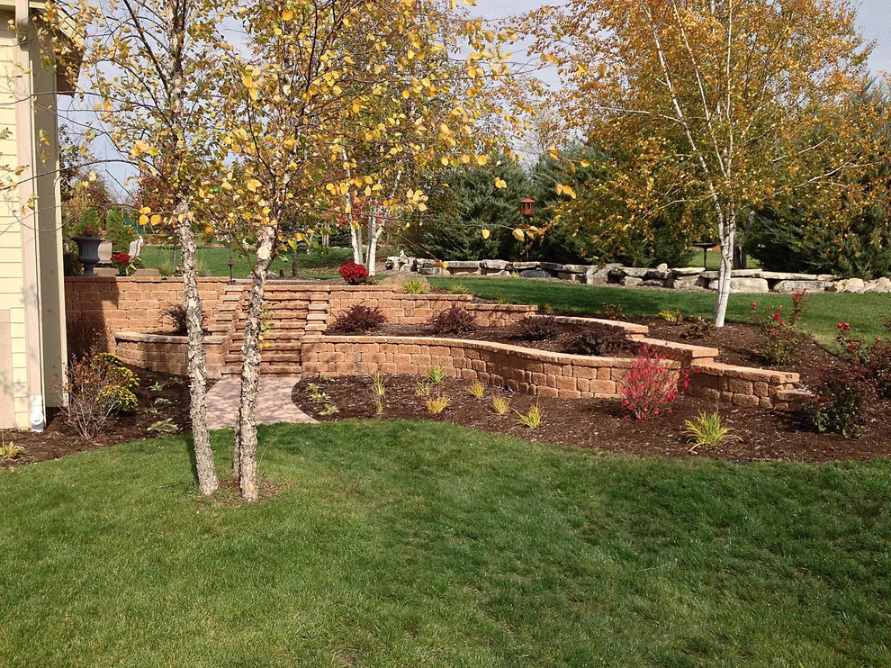 Pewaukee, WI - Retaining Walls with Steps - Contemporary - Landscape ...