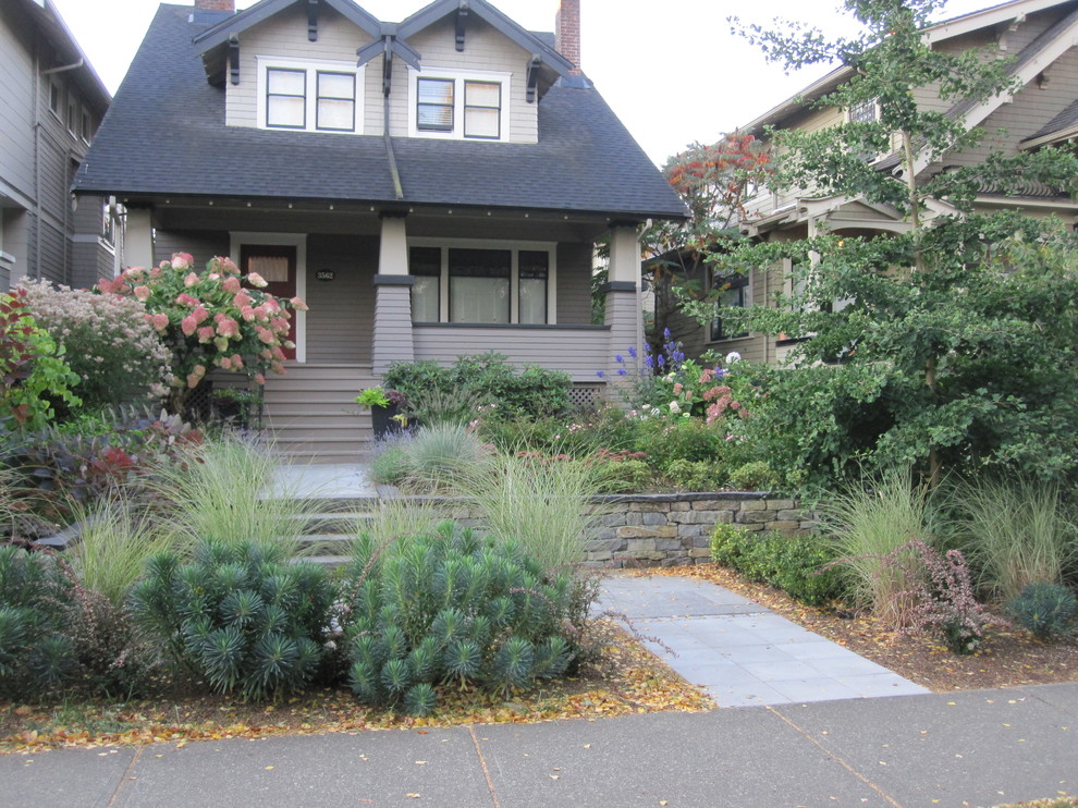 Plaza entry - Contemporary - Garden - Vancouver - by The Cultivated ...