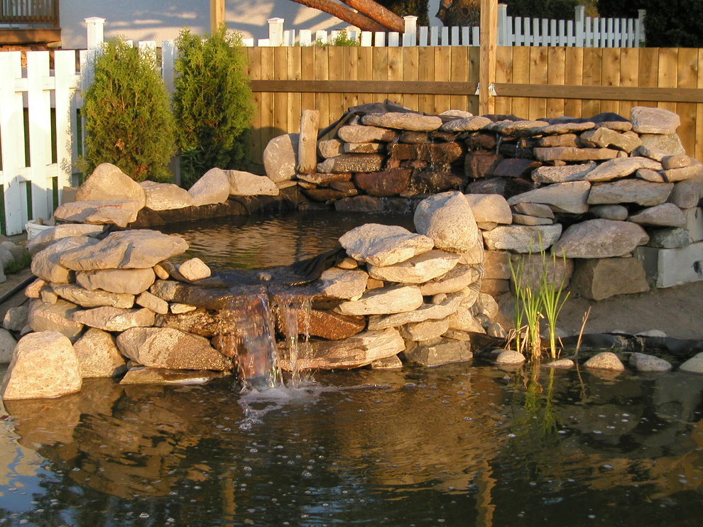 Pond Waterfall Water Garden Waterfalls and Wall Waterfall - Rustic ...