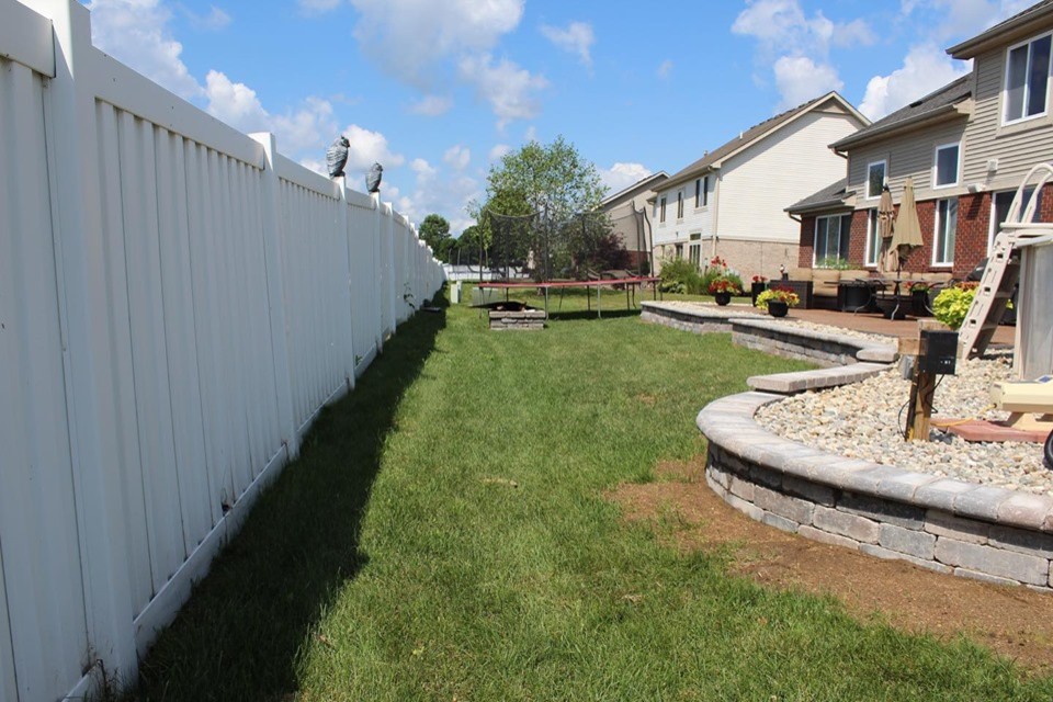 Pool Retaining Wall - Craftsman - Pool - Detroit - by GLC Landscaping ...