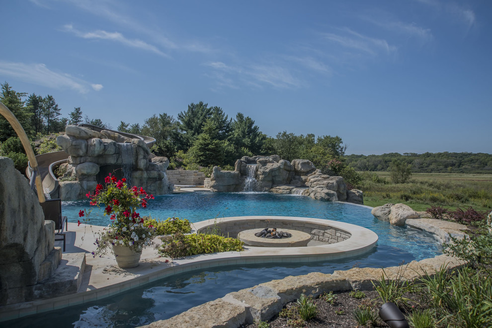Pool with Lazy River - Pool - Chicago - by Platinum Poolcare | Houzz