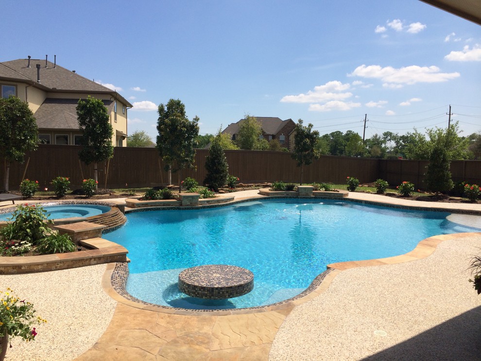 Pools - Traditional - Pool - Houston - by Great Escapes Custom Pools ...