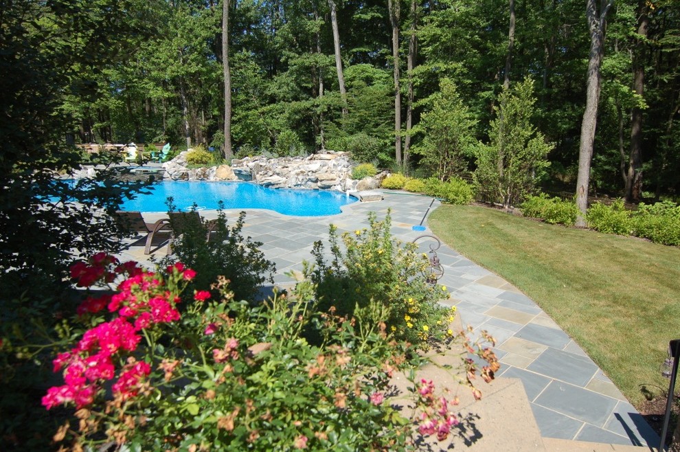 Pools - Modern - Landscape - New York - by Scape-Abilities | Houzz