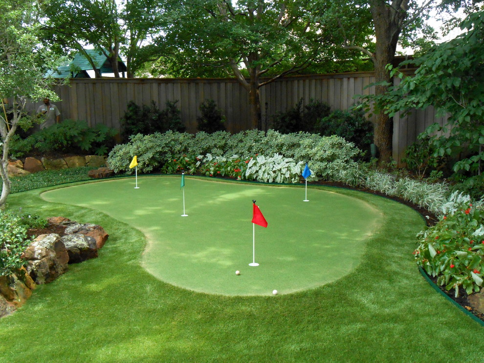 Poolside Putting Green - Landscape - Dallas - by Synthetic Grass Pros ...