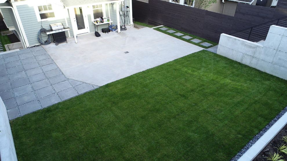 Queen of space - Modern - Landscape - Seattle - by True Scape Design ...