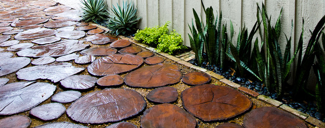 Recycled Tree Slice Pavers " Wood Pavers" - Moderne - Jardin - Houston ...