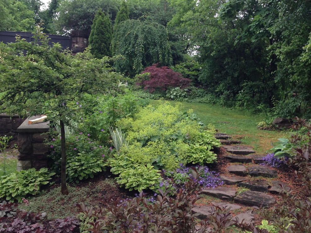 Redstone - Traditional - Landscape - Burlington - by Susan Els Garden ...