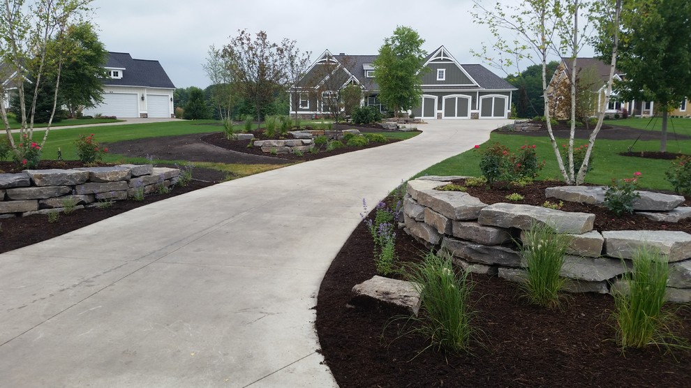 Residential - Landscape - Grand Rapids - by Greenline Inc. | Houzz