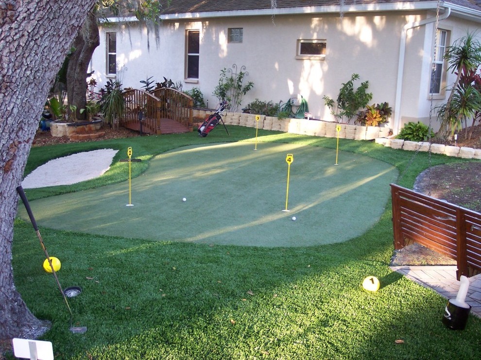 Residential Putting Green - Eclectic - Landscape - Tampa - by EasyTurf ...