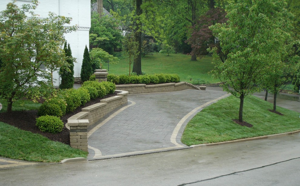 Retaining wall and paver driveway - Сад - Сент-Луис - от эксперта ...