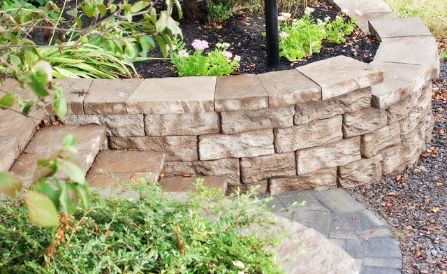 Retaining Walls - Traditional - Garden - New York - by Twin Oaks Lawn ...