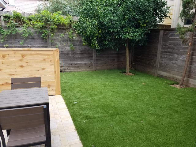 Rice Military Backyard - Contemporain - Jardin - Houston - par Turf ...