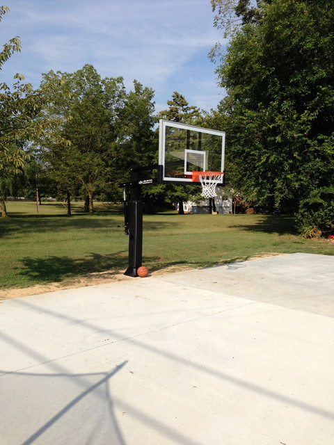 Rob D's Pro Dunk Platinum Basketball System on a 44x28 in Vincennes, IN ...