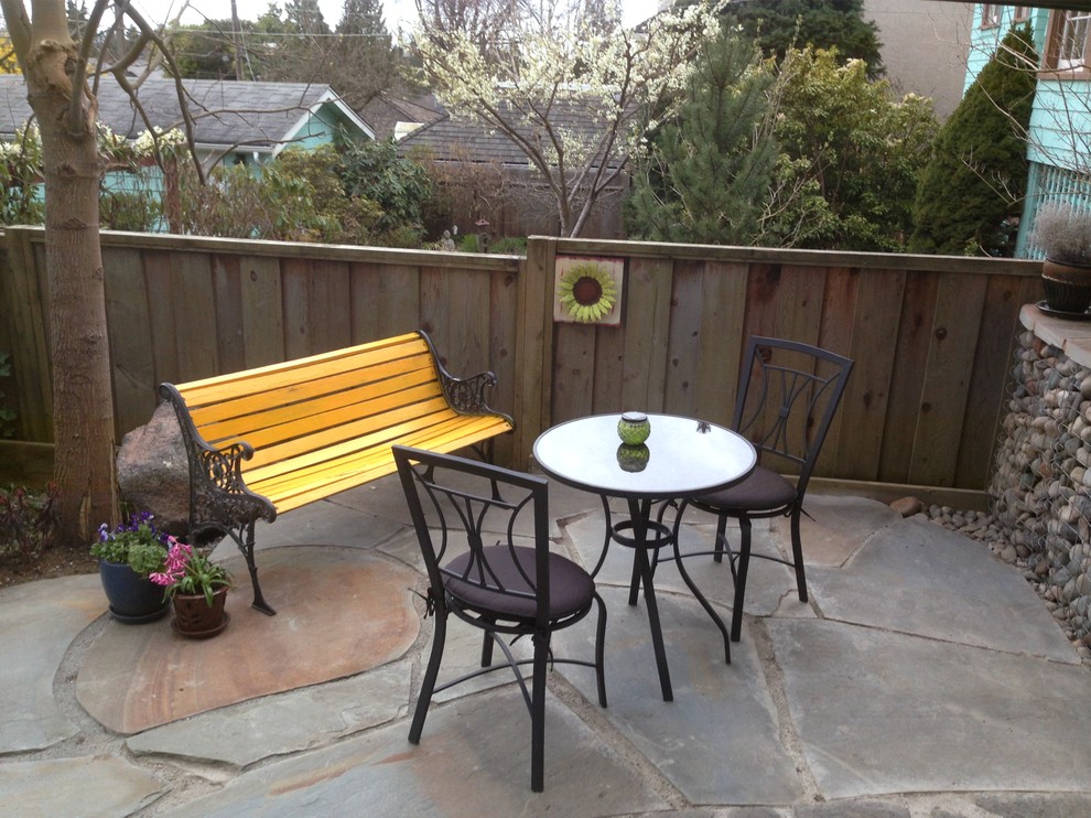 Rock Gabion Outdoor Bar with Green Roof - Rustic - Landscape ...