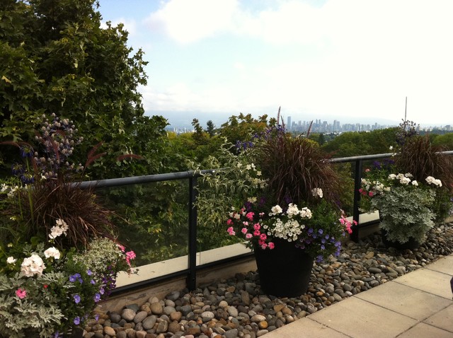 Rooftop Containers - Traditional - Garden - Vancouver - by Glenna ...