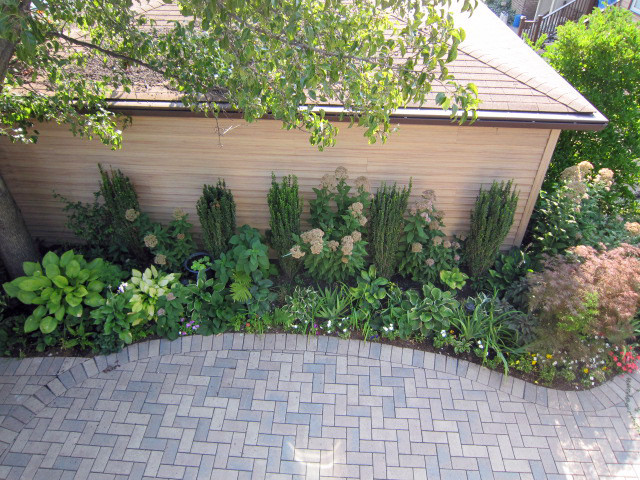 Rooftop Garden on Garage - Modern - Landscape - Chicago - by Sheri's ...