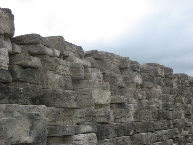 Rosetta Outcropping - Garden - Kansas City - by Midwest Block & Brick ...