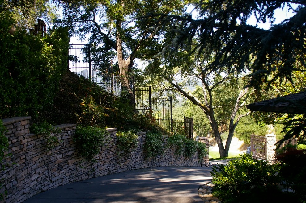 Round Hill Custom Estate - Traditional - Landscape - San Francisco - by ...