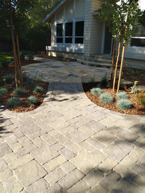 Rustic pavers. Walkway and Driveway - Traditional - Garden - San ...