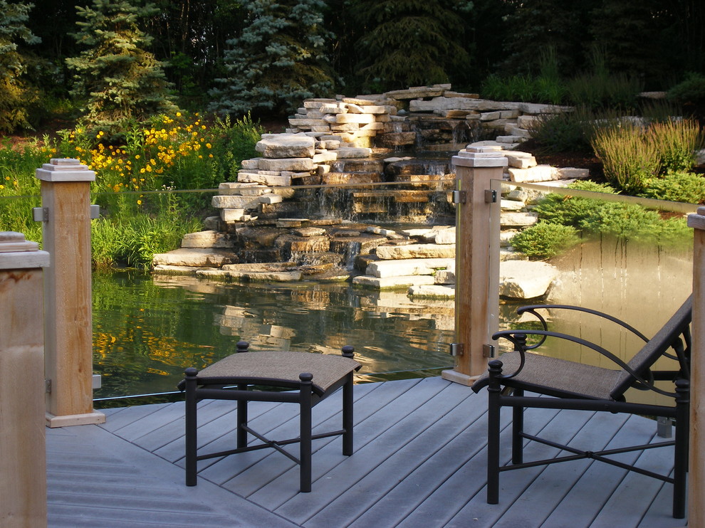 Rustic Water Feature - Classique - Jardin - Chicago - par The Barn ...