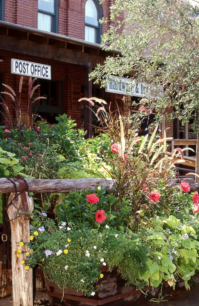 Sample Gallery - Traditional - Landscape - Dallas - by Fowlkes Norman ...