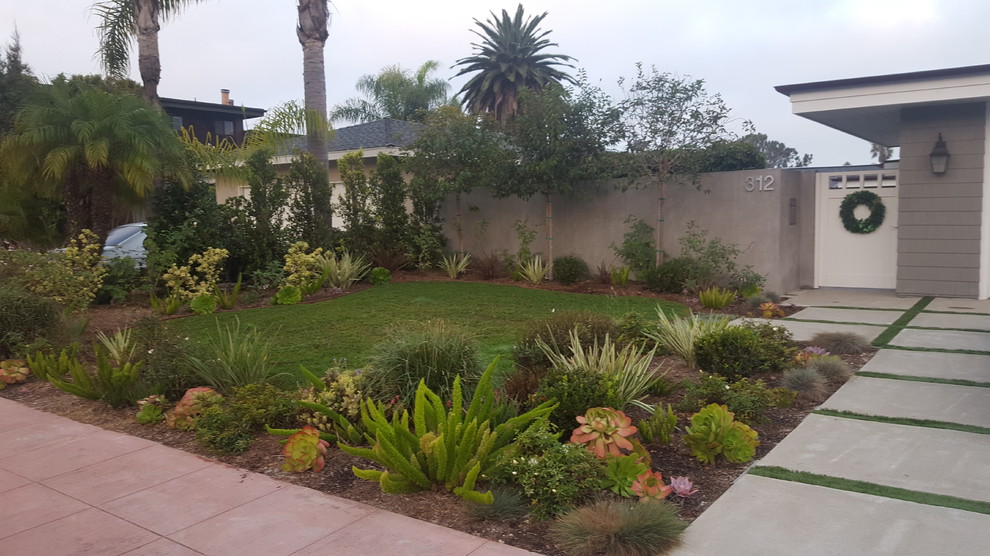 San Clemente Residence - Landscape - Orange County - by Living Gardens ...