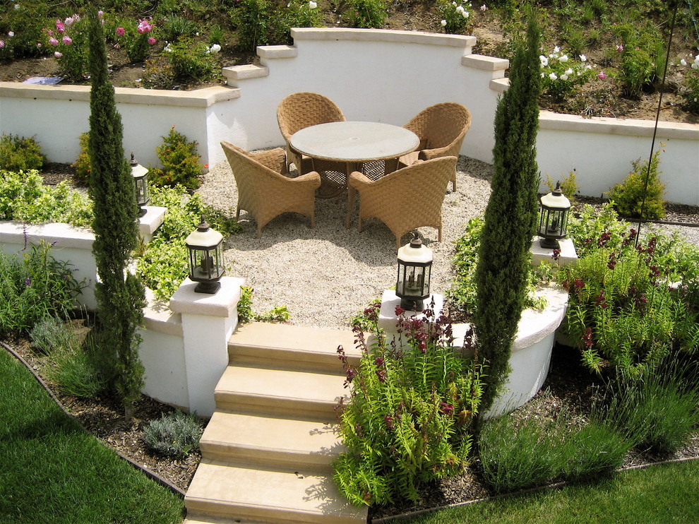 SEATING AREA NICHE - Contemporary - Landscape - Los Angeles - by Gilson ...