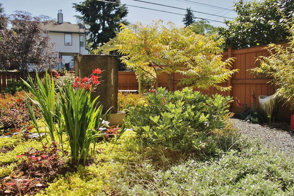 Seattle Yard Undergoes a Transformation - Traditional - Landscape ...