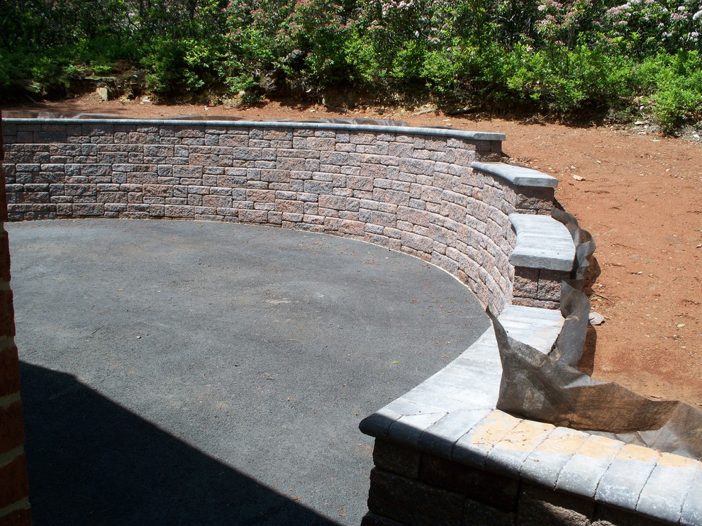 Segmental Block Retaining Wall Design