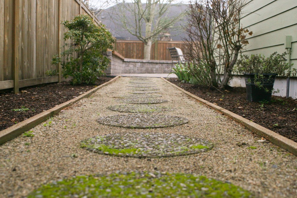 Side path to back yard entertaining space. - Craftsman - Landscape ...